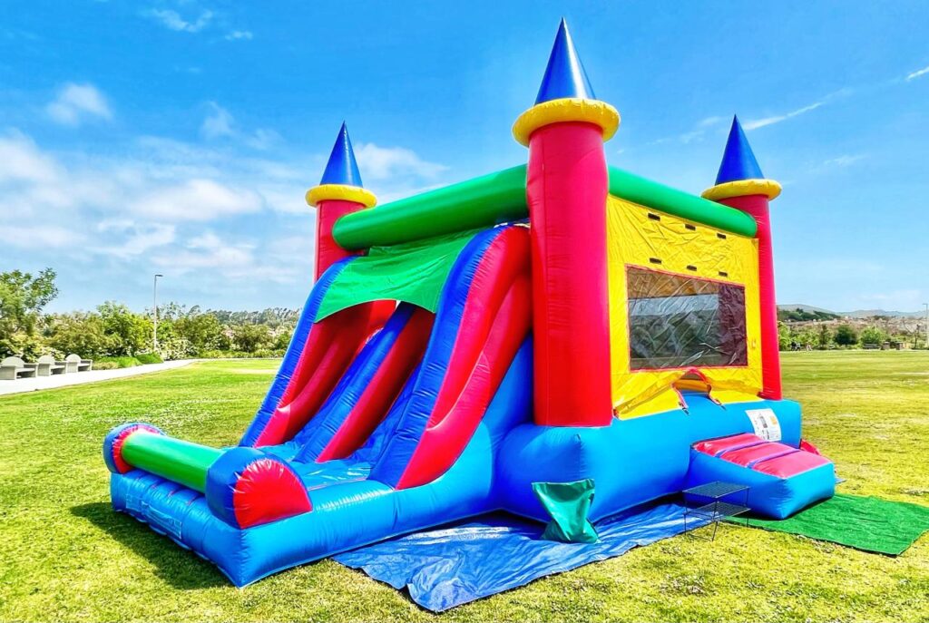 Dual Slide Castle – San Diego Bounce Houses
